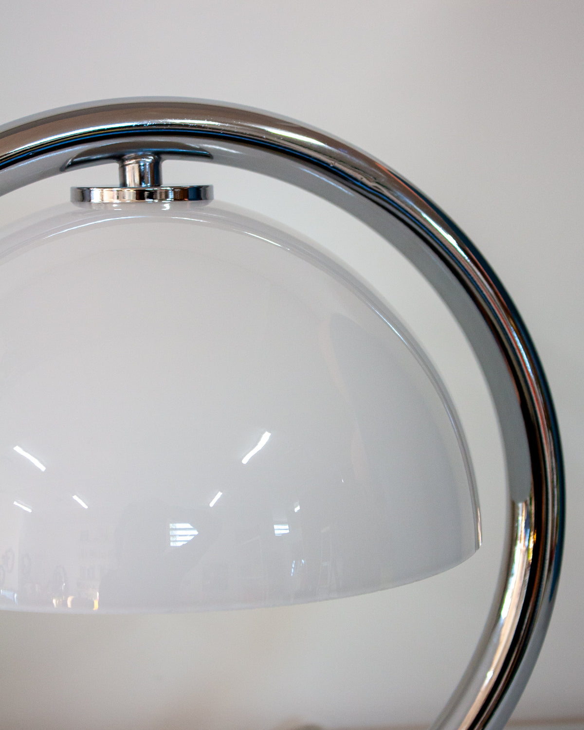 Crescent Table Lamp – Dupe