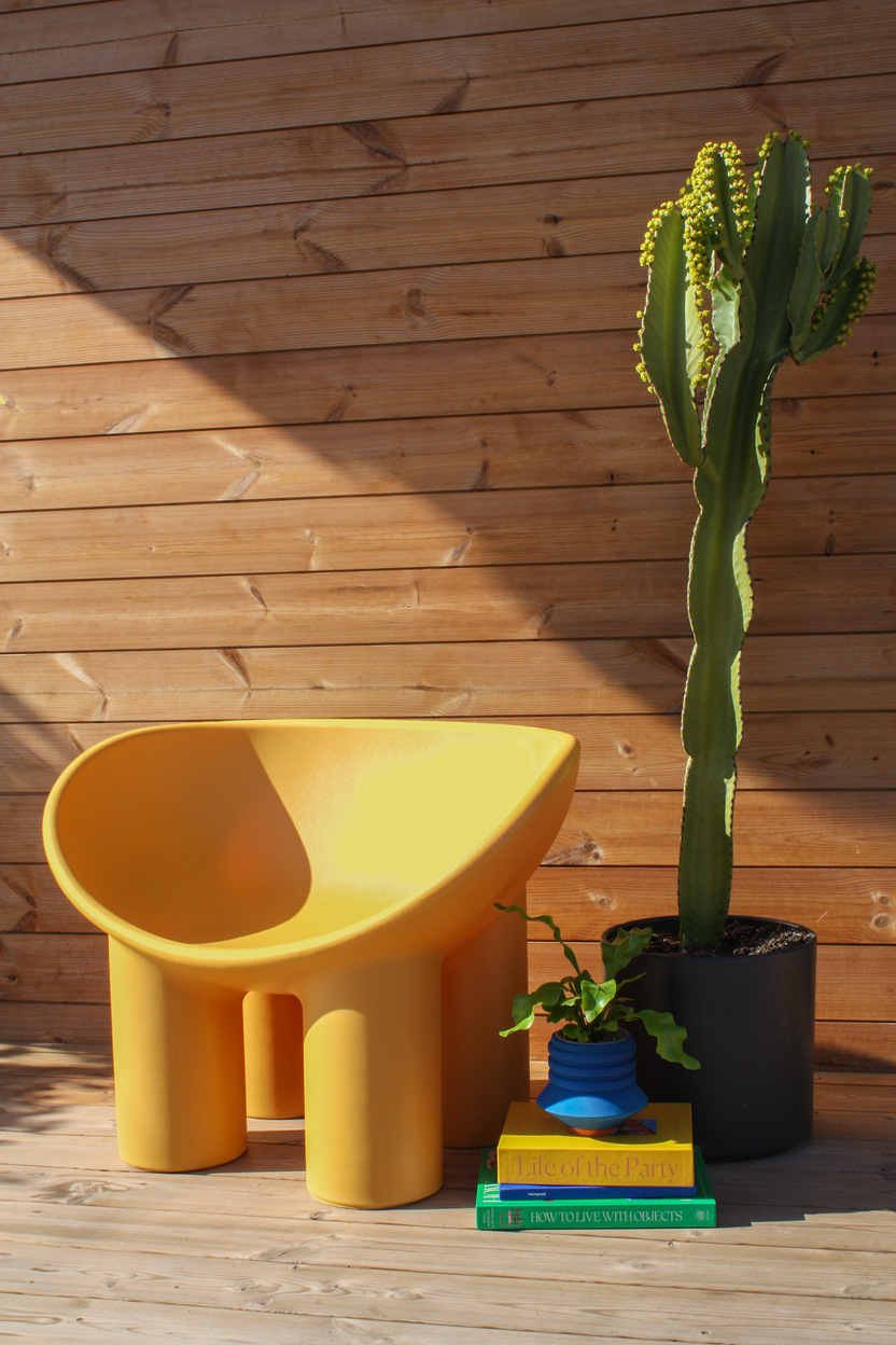 Cylinder Indoor/Outdoor Chair – Dupe